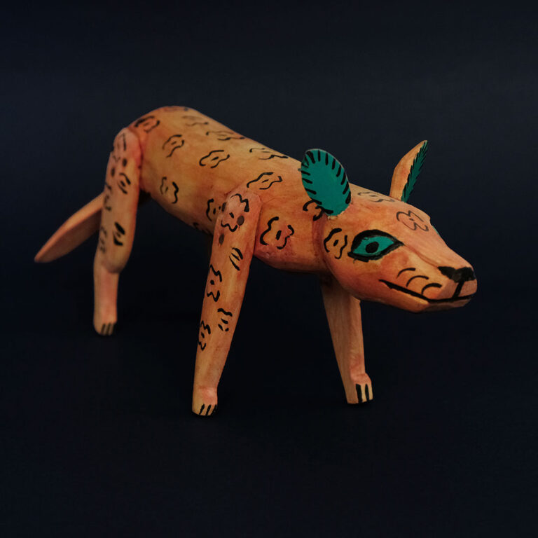 ジャガー（オアハカの木彫）- LABRAVA [メキシコ 民芸 フォークアート 雑貨]